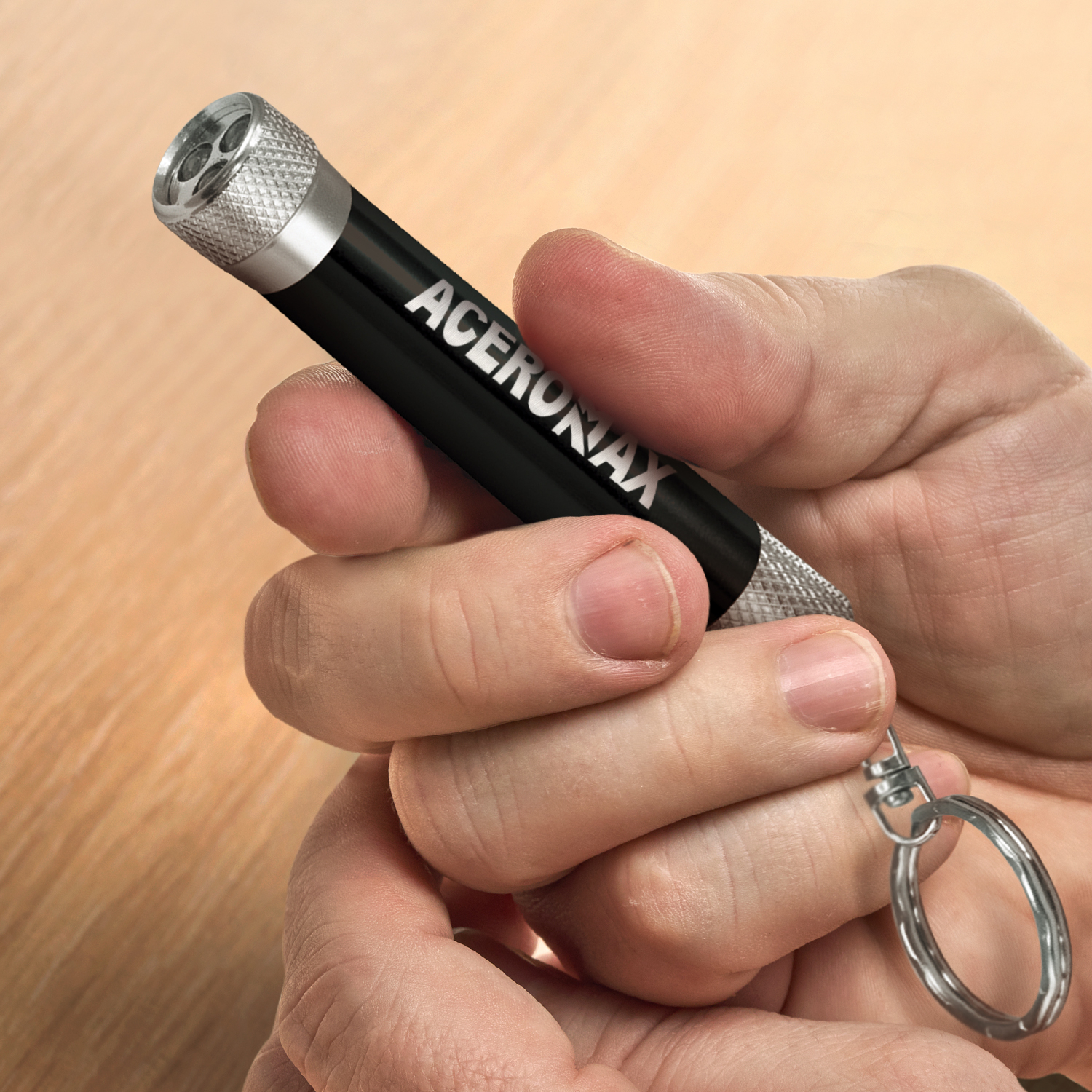 TRENDS | Titan Torch Key Ring