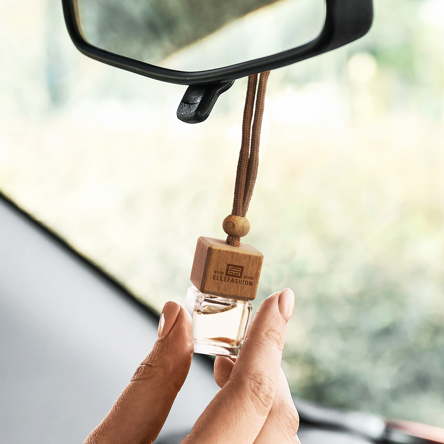 TRENDS | Refillable Car Air Freshener