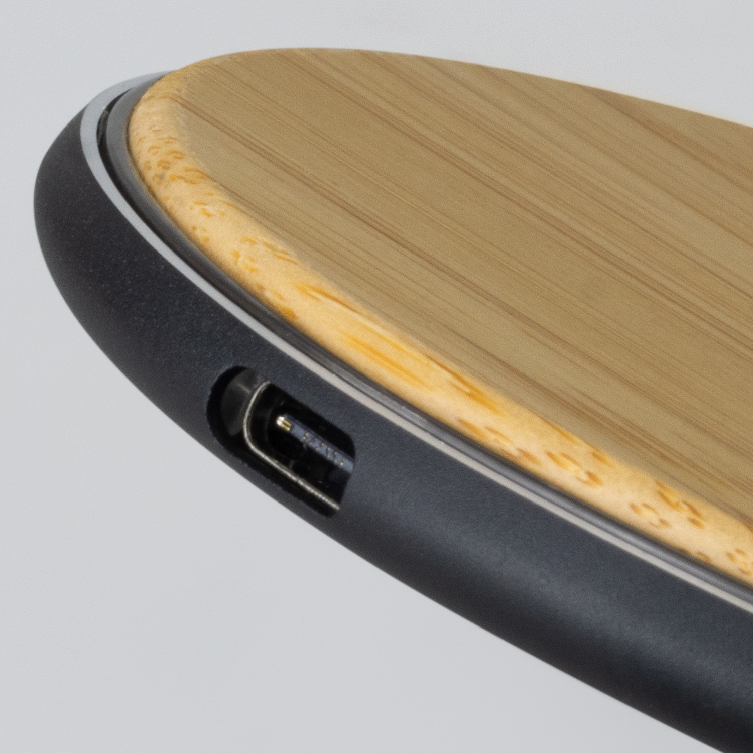 TRENDS | Bamboo 15W Wireless Fast Charger