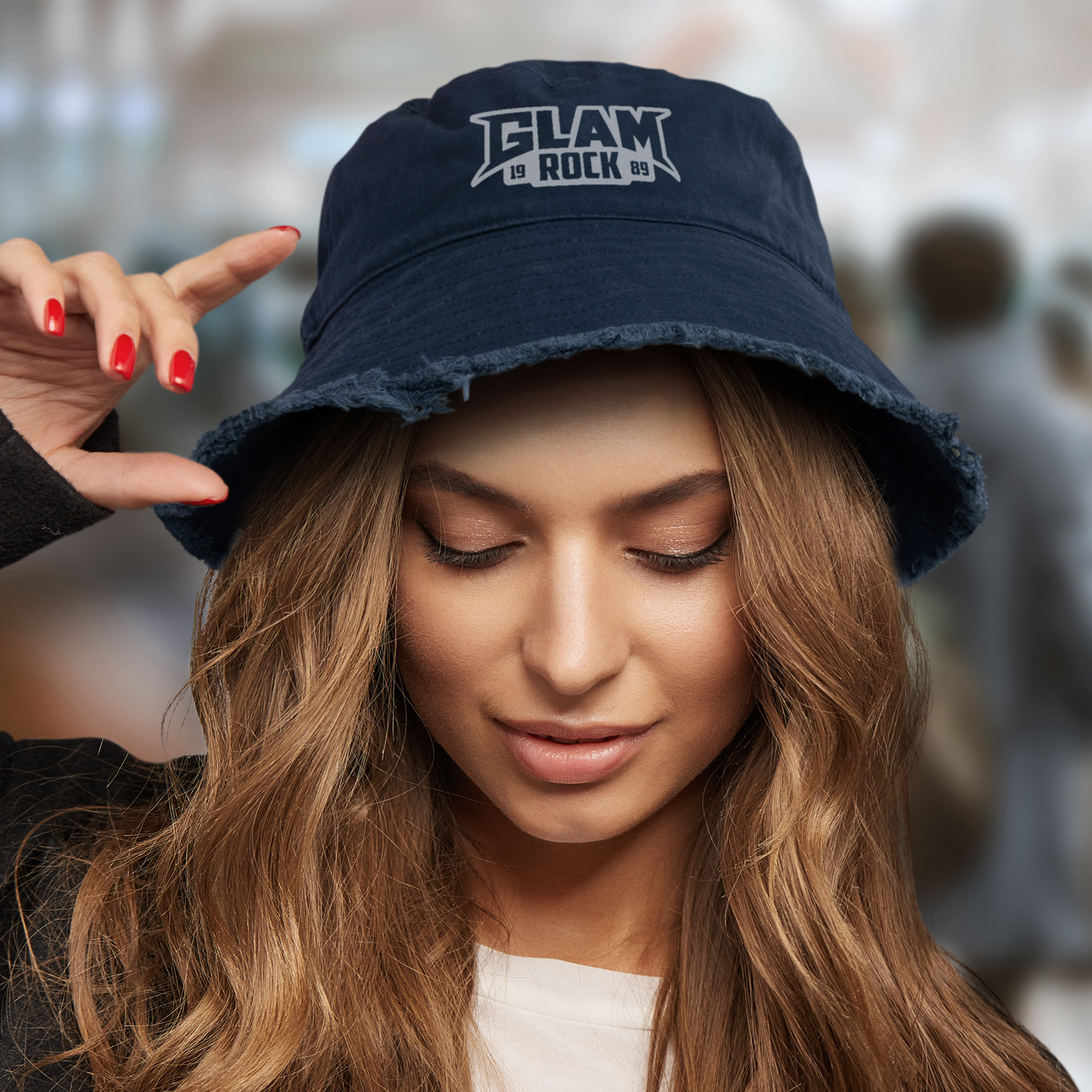 TRENDS | Raw Edge Bucket Hat