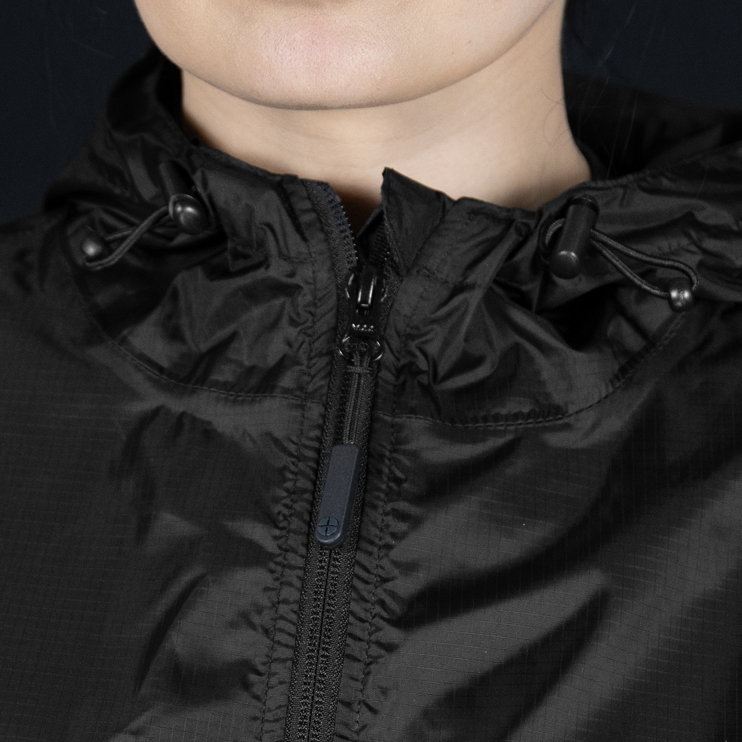 TRENDS | Swiss Peak Urban Windbreaker